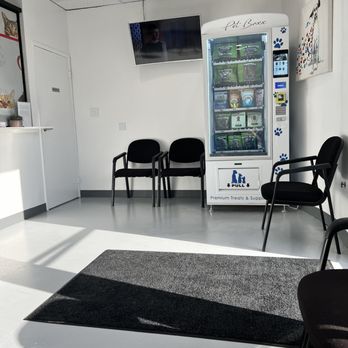 RIVERS VETERINARY - Updated September 2025 - 47 Photos & 33 Reviews ...