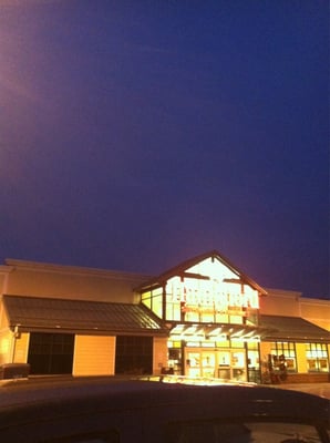 HANNAFORD SUPERMARKET - Updated May 2026 - 11140 Western Tpke ...