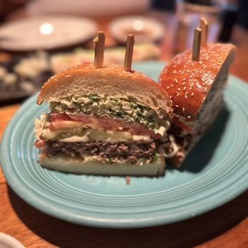 THE HONOR BAR - Updated October 2024 - 1673 Photos & 1954 Reviews - 122 ...