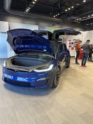 TESLA CARS - Updated October 2025 - 50 Photos & 76 Reviews - 135 US-22 ...