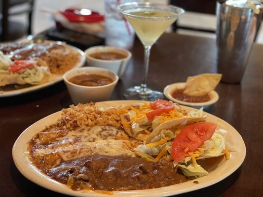 MARY LOU’S CAFE - Updated July 2025 - 232 Photos & 217 Reviews - 4405 ...