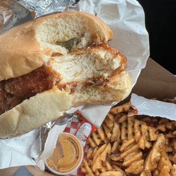 SWAGG-N-WAGON - Updated October 2025 - 37 Photos & 55 Reviews - 1610 S ...