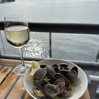 RAY’S CAFÉ - Updated June 2025 - 813 Photos & 610 Reviews - 6049 ...