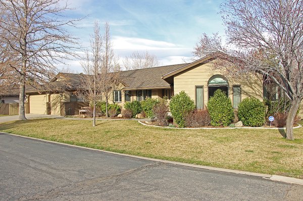 DAVID WIGGINS & JERRY MORRISSEY, ALLISON JAMES ESTATES & HOMES ...