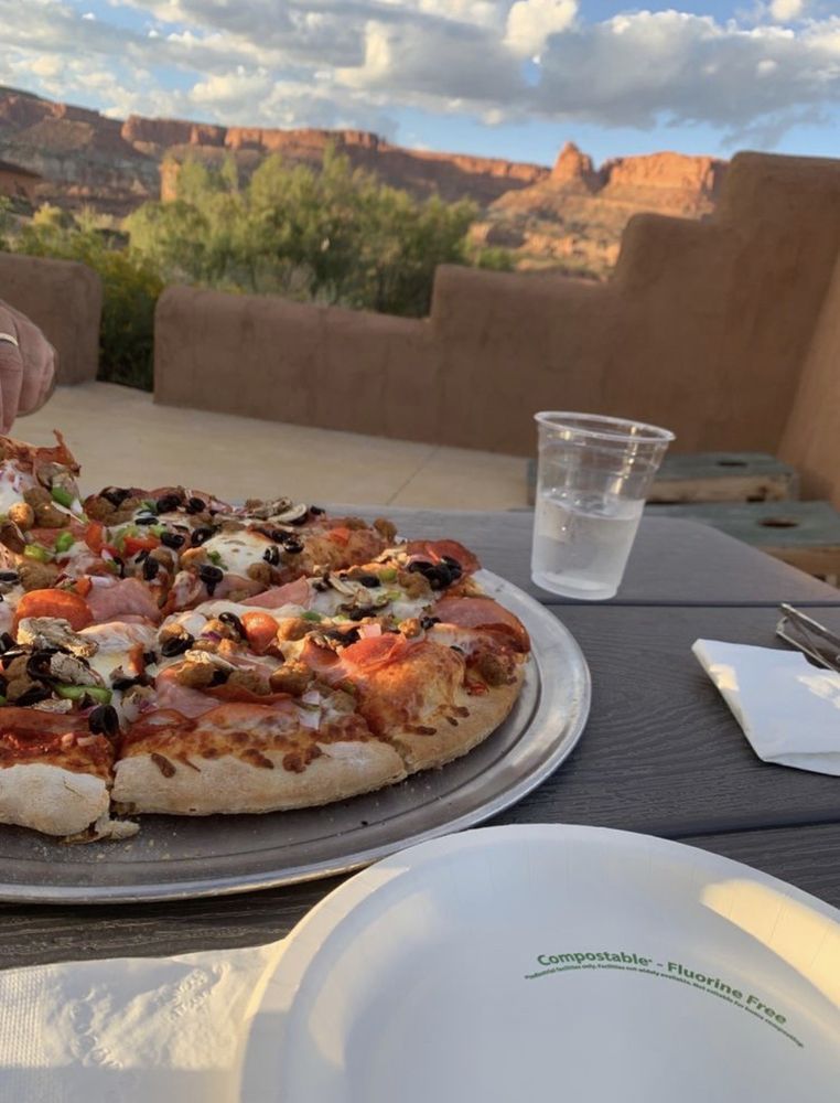 THE RIM ROCK PATIO - 23 Photos - 2523 E Hwy 24, Torrey, Utah - Pizza ...
