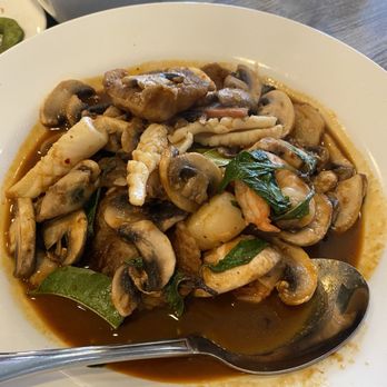 RICE BY MAMA CAMARILLO - Updated July 2025 - 116 Photos & 92 Reviews ...