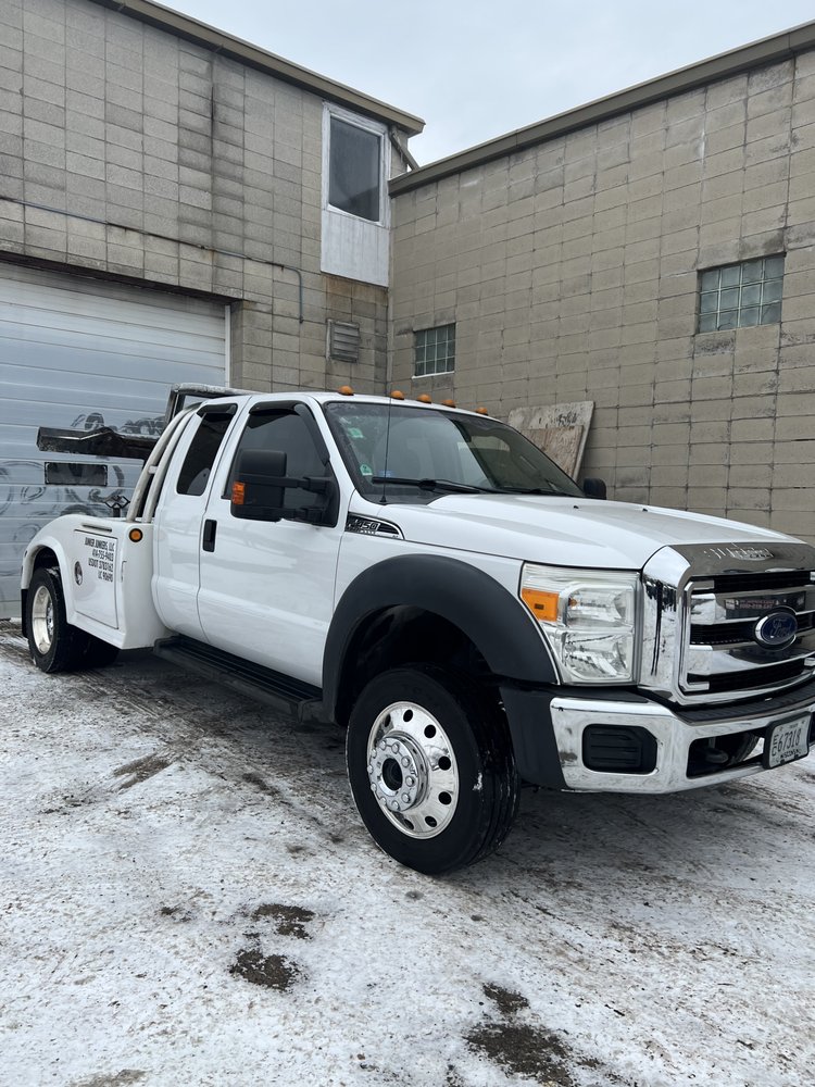 JUNKER JUNKERS - Updated December 2025 - Milwaukee , Wisconsin - Car ...