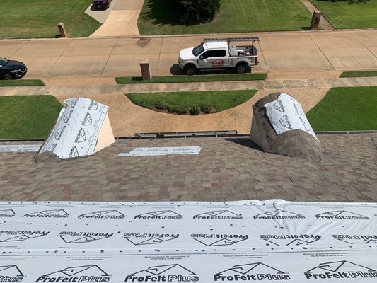 HAHN ROOFING - Updated October 2025 - 18 Photos - 62 Caroline Dr, Boyce ...