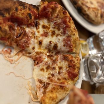 BELLA’S TABLE - Updated December 2025 - 31 Photos & 50 Reviews - 638 W ...