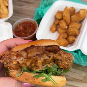 THE SHOALS SHACK - Updated December 2025 - 44 Photos & 46 Reviews ...