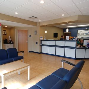 NILES ANIMAL HOSPITAL AND BIRD MEDICAL CENTER - 22 Photos & 96 Reviews ...