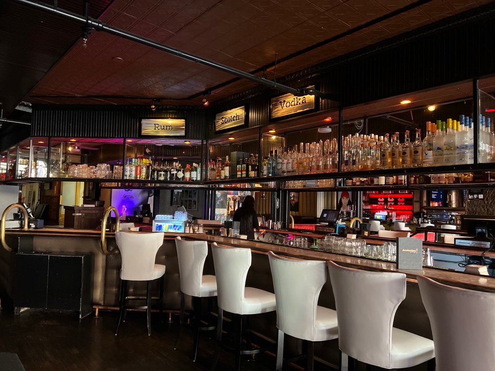 AMSTERDAM LOUNGE - Updated May 2026 - 70 Photos & 92 Reviews - 609 W ...