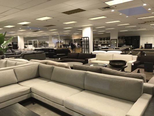 Rh Outlet Bloomfield Hills