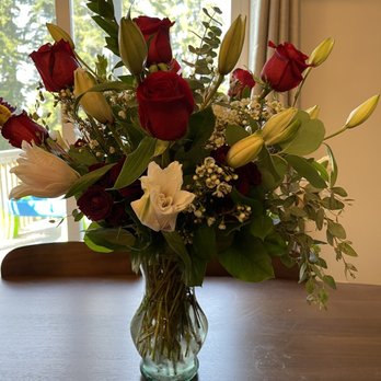 THE BOTHELL FLORIST - 78 Photos & 87 Reviews - 10021 NE 183 St, Bothell ...