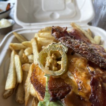 MAPLE LANDING - 535 Photos & 483 Reviews - 5855 Maple Ave, Dallas ...