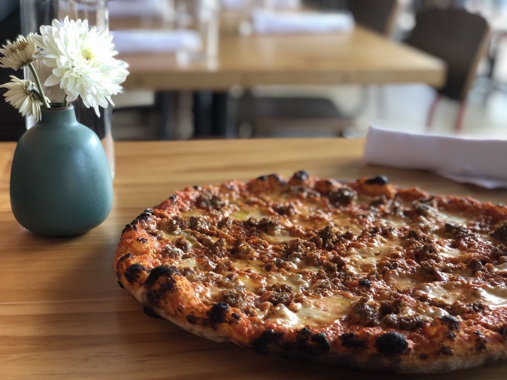 BEEBE’S - 401 Photos & 160 Reviews - Pizza - 38-28 27th St, Long Island ...