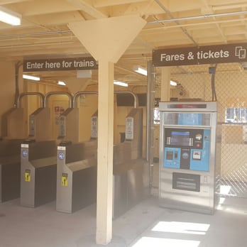 CTA - WILSON RED LINE STATION - Updated October 2025 - 89 Photos & 33 ...