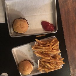 MAC’S LOCAL EATS - 433 Photos & 484 Reviews - 5656 Oakland Ave, St ...