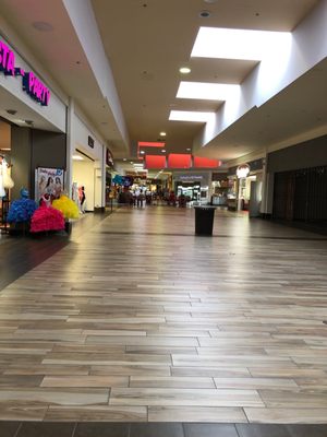 HEMET VALLEY MALL - Updated June 2024 - 57 Photos & 48 Reviews - 2200 W ...