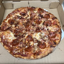 HIWAY PIZZA PUB - Updated December 2025 - 31 Photos & 85 Reviews - 1301 ...