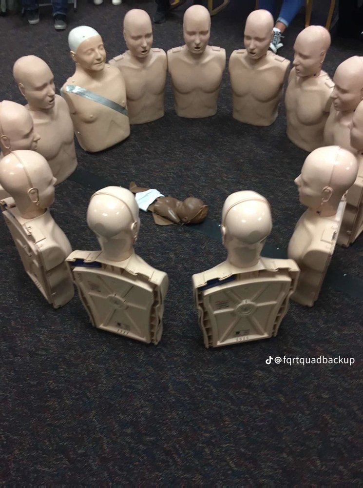 KFC - Updated April 2024 - Cnr Tuaggra & Napier Sts, Maryborough ...