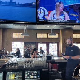 COURTYARD SOCIAL - Updated July 2025 - 168 Photos & 305 Reviews - 333 ...