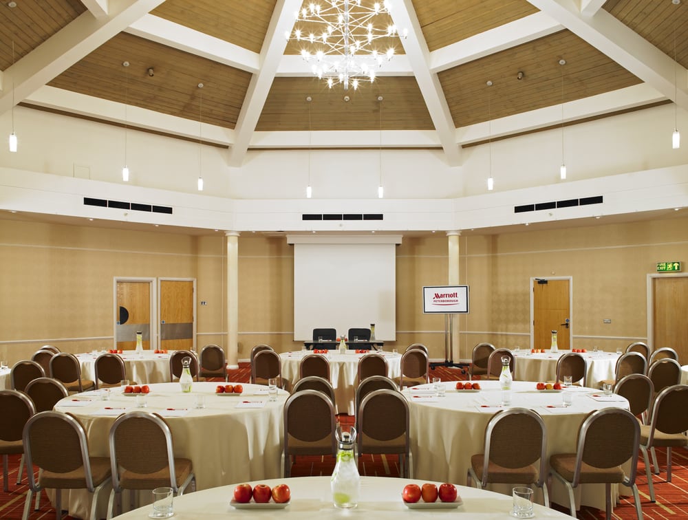 PETERBOROUGH MARRIOTT HOTEL - 14 Photos - Peterborough Business Park ...