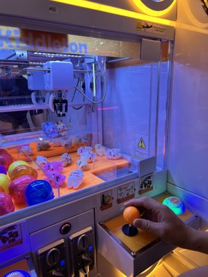 KIDDLETON - Updated June 2024 - 51 Photos & 37 Reviews - 335 E 2nd St ...