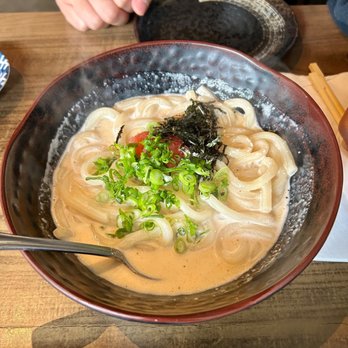 ISSIAN - Updated December 2024 - 1200 Photos & 520 Reviews - 1618 N ...