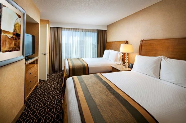 DOUBLETREE SUITES BY HILTON HOTEL ANAHEIM RESORT - Updated December ...