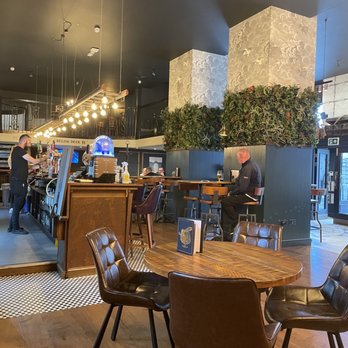 THE BARRELMAN - Updated November 2025 - 100-108 COMMERCIAL ST, Dundee ...