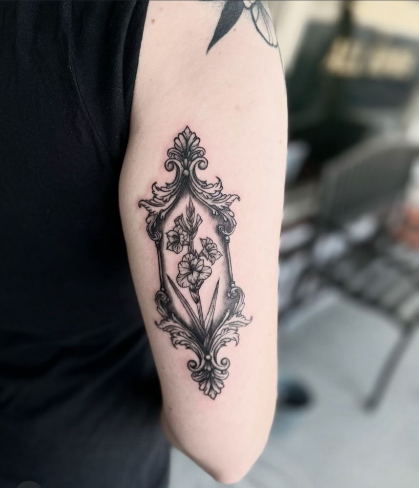 HARD TIMES TATTOO GALLERY - Updated October 2025 - 47 Photos & 27 ...