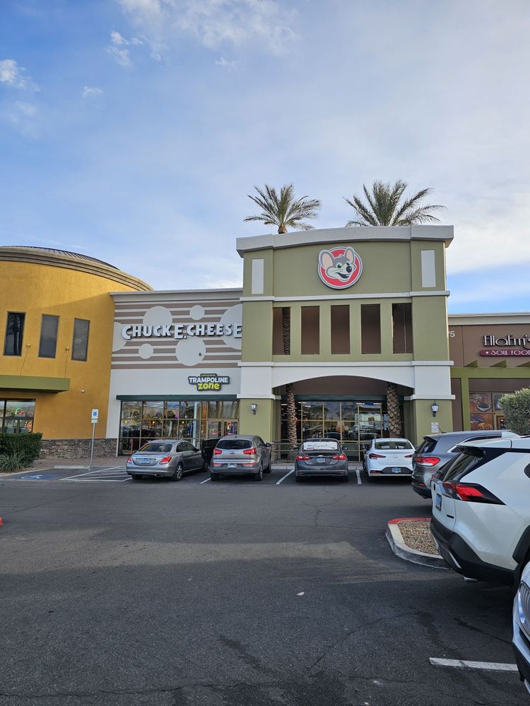 CHUCK E. CHEESE - Updated December 2025 - 27 Reviews - 755 W Craig Rd ...