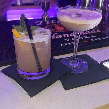 APEX ROOFTOP BAR AND LOUNGE - Updated December 2025 - 36 Photos & 16 ...