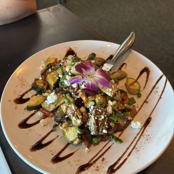 FUGAZZIS - Updated October 2025 - 97 Photos & 124 Reviews - 1441 E ...