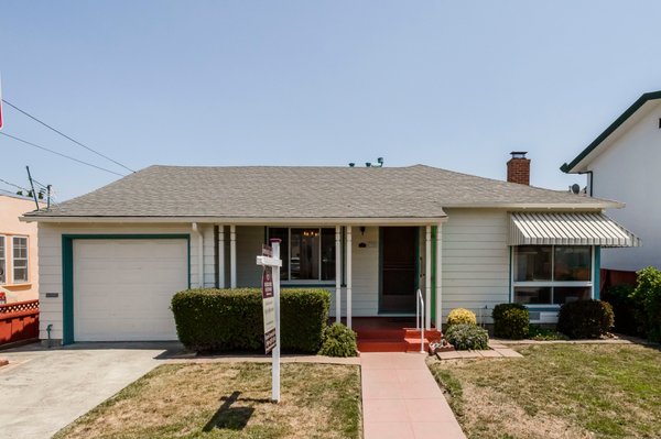 KARIN CUNNINGHAM - INTERO REAL ESTATE - Updated July 2025 - 26 Photos ...