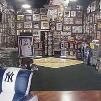 CARDBOARD MEMORIES SPORTS MEMORABILIA - Updated January 2025 - 22 ...