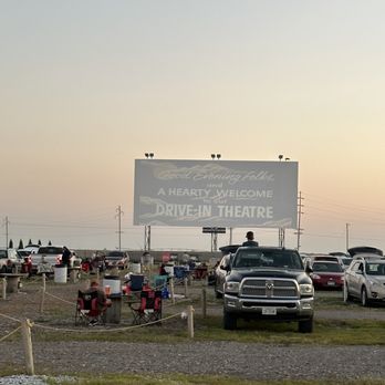 QUASAR DRIVE IN - Updated October 2025 - 14 Photos & 13 Reviews - 13427 ...