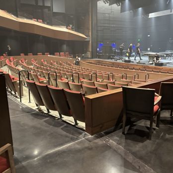 HENDRICKS LIVE - Updated December 2025 - 55 Photos & 10 Reviews - 200 W ...