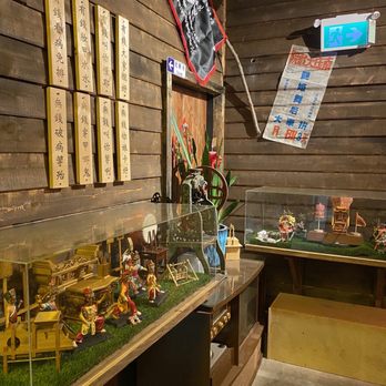 MEMORY CORNER - Updated September 2024 - 664 Photos & 174 Reviews ...