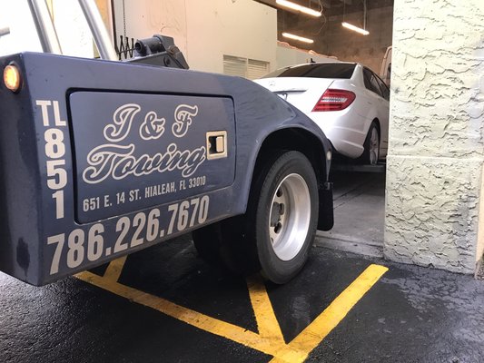 J & F TOWING - Updated August 2024 - 49 Photos & 16 Reviews - 651 E ...
