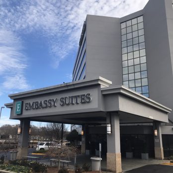 EMBASSY SUITES BY HILTON ATLANTA GALLERIA - Updated November 2024 - 275 ...