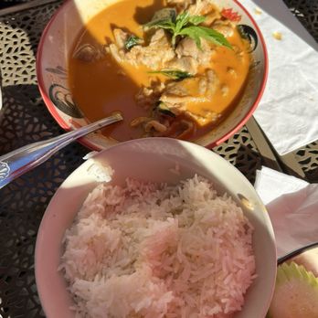 MEE SEN THAI EATERY - Updated June 2024 - 603 Photos & 545 Reviews ...