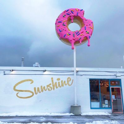 THE SUNSHINE DOUGHNUT - Updated January 2026 - 83 Photos & 53 Reviews ...