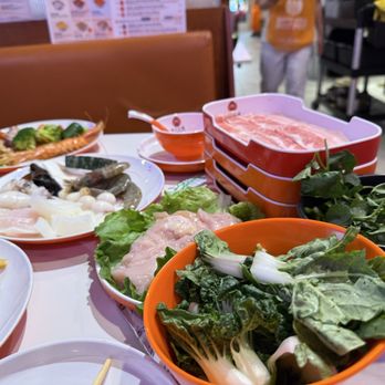 HAPPY AYCE HOT POT - Updated September 2025 - 3122 Photos & 2269 ...