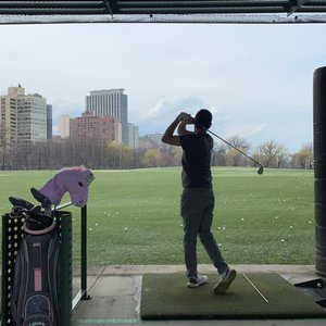 DIVERSEY DRIVING RANGE - 51 Photos & 121 Reviews - 141 W Diversey Pkwy ...