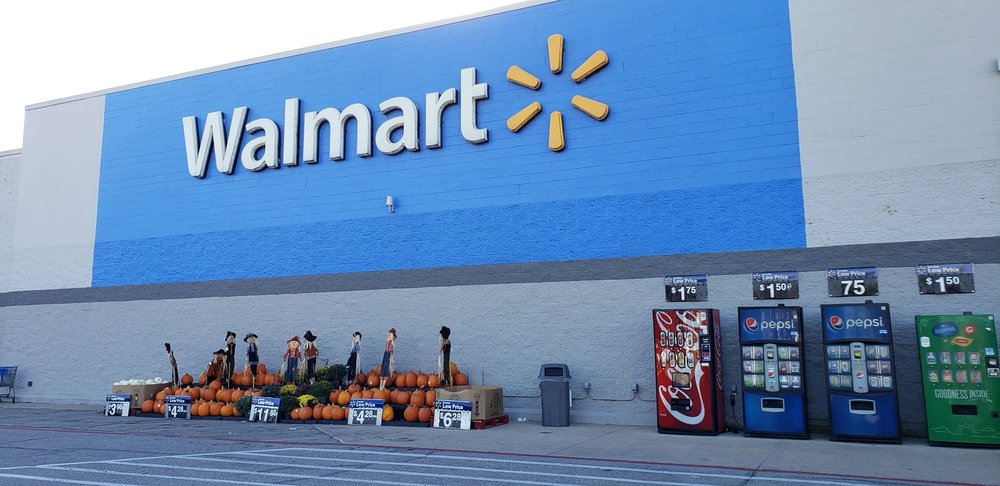 WALMART SUPERCENTER - 168 Walmart Dr, Flippin, Arkansas - Department ...