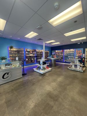 COOKIES FRESNO DISPENSARY - Updated October 2025 - 14 Photos & 18 ...