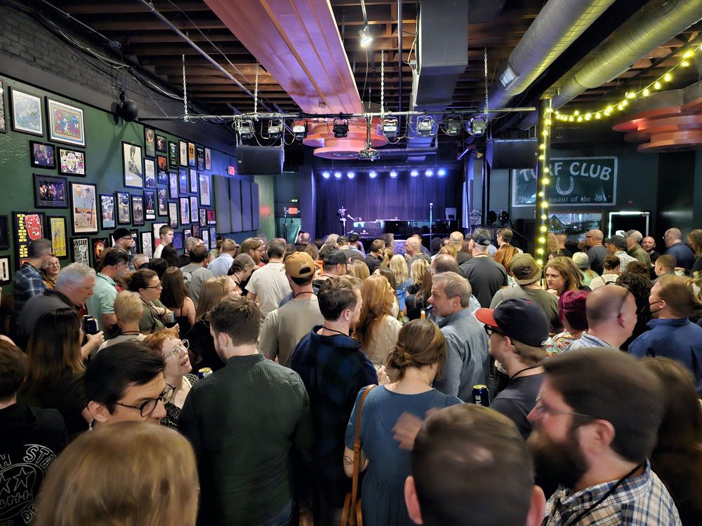 TURF CLUB - 105 Photos & 107 Reviews - 1601 University Ave W, Saint ...