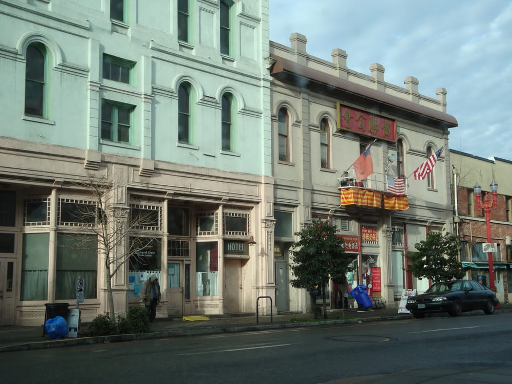 MACDONALD CENTER - 605 NW Couch St, Portland, Oregon - Social Clubs ...